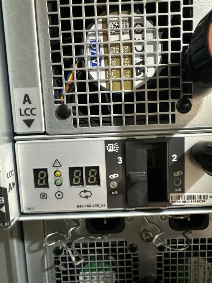 Dell EMC DS60 (60 Slot) 4U JBOD 2 x 12Gbps Link Control Cards 2 x 1600W ...