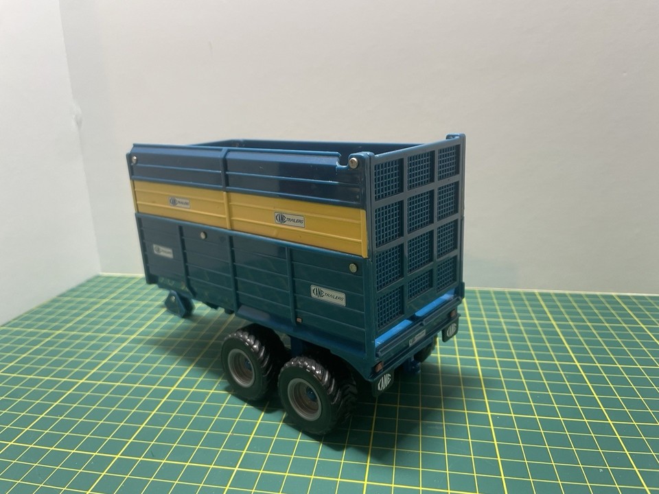 Britains 43153A1 Kane Classic Farm Trailer For 1:32 Scale Tractor ...