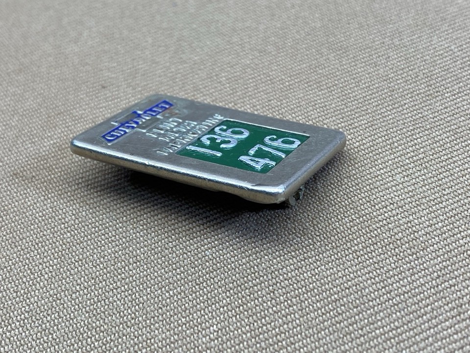 VTG Chevrolet Flint Metal Fabricating GM Car Co Employee ID Badge Pin ...