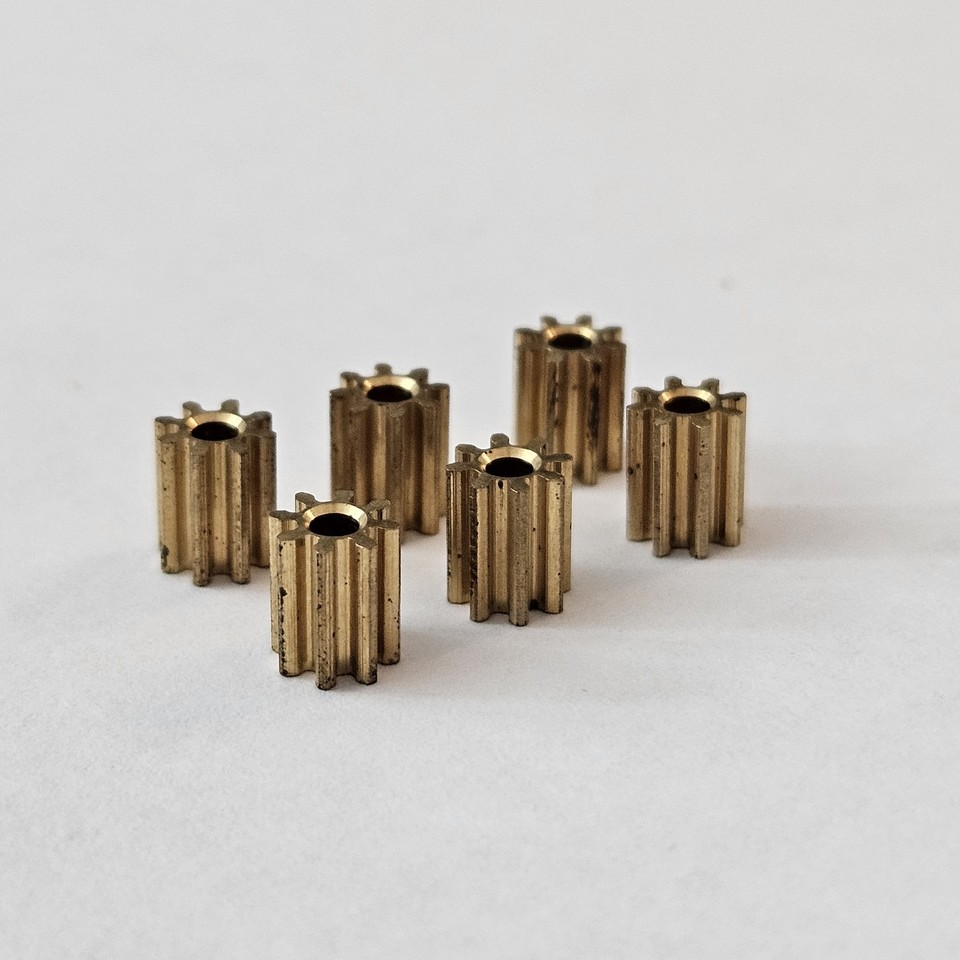 1960s Cox 8 Tooth Brass Pinion Gears .078" Armature 48 Pitch Slot Car ...