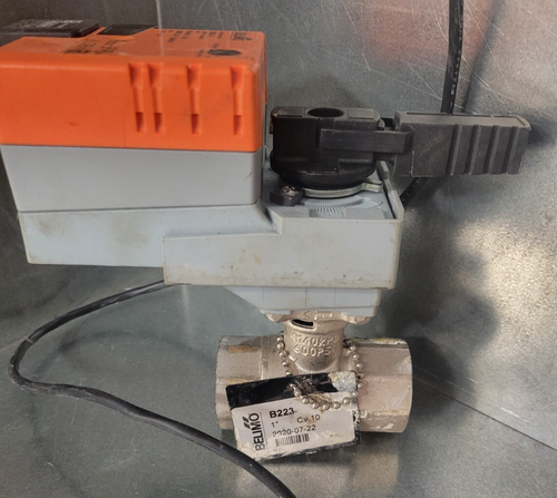 Belimo B223 + LRB24-3 1" Control Valve | Installed, Never Used **See ...
