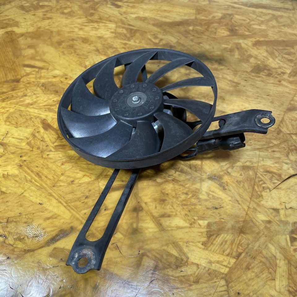 Honda CBR1000RR 2008 - 2009 Left Side Radiator Fan | eBay