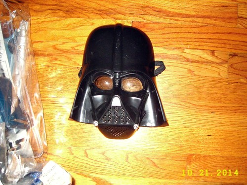 Star Wars Darth Vader Halloween Costume Mask for child 4-12 used in ...