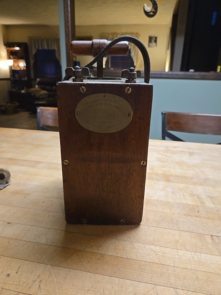 Antique DuPont Reliable Blasting Machine No. 2 Dynamite Cap Mining ...