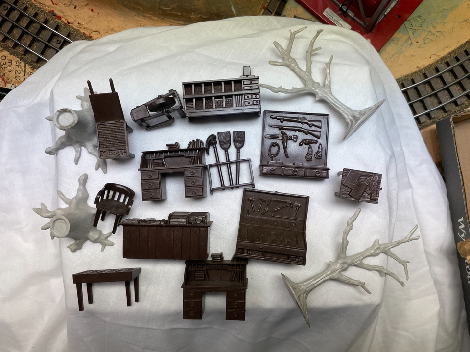 Vintage Marx Western Town Playset Furniture And Trees, Stumps Lot | eBay