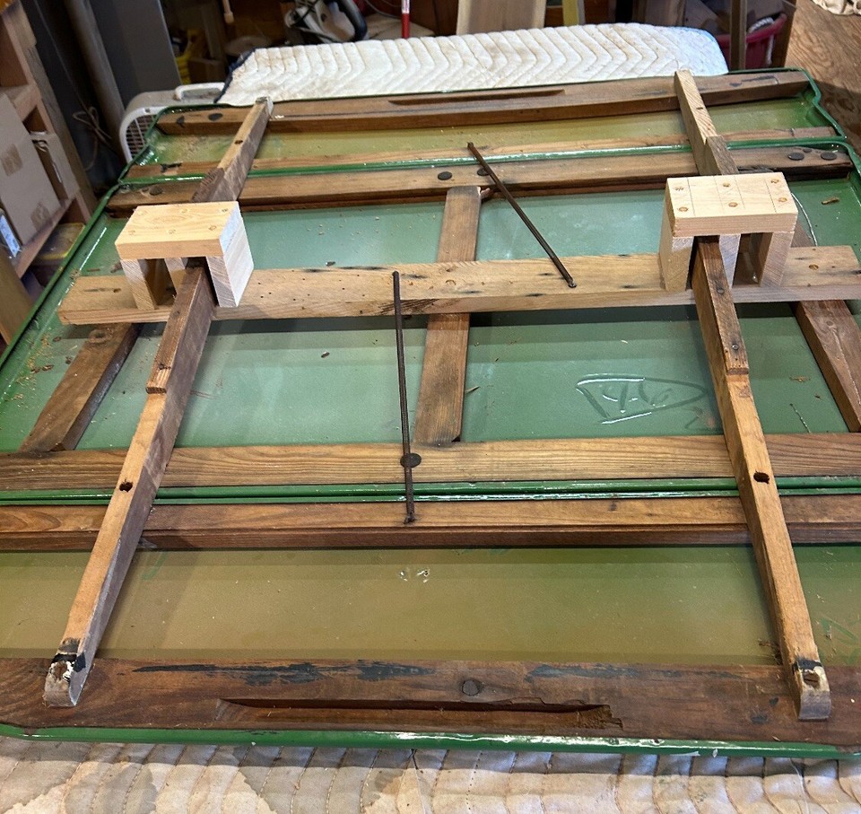 TEPCO 1940s Enamel Table 30” Trundle Stowed Leaf Top MCM Acacado Color ...