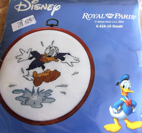 N°364 KIT BRODERIE PT DE CROIX COMPTE CREATION MEDAILLON DISNEY DONALD ...