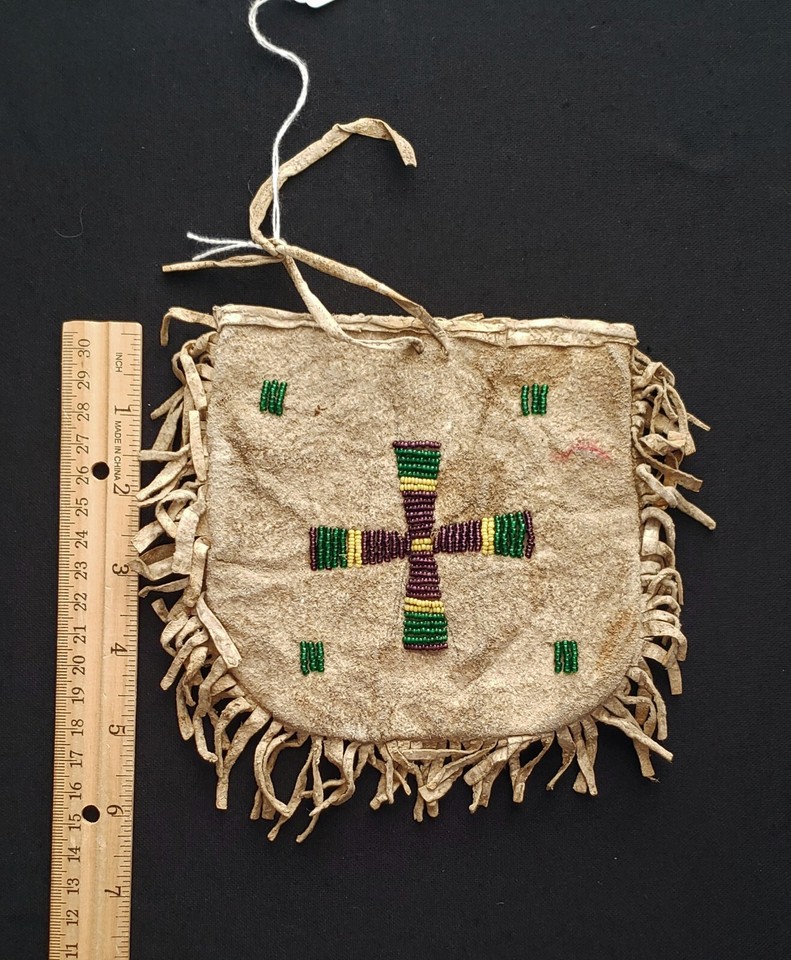 Native American Beaded Pouch. 6.5"x 6" 1880's from Major Indian Relic ...