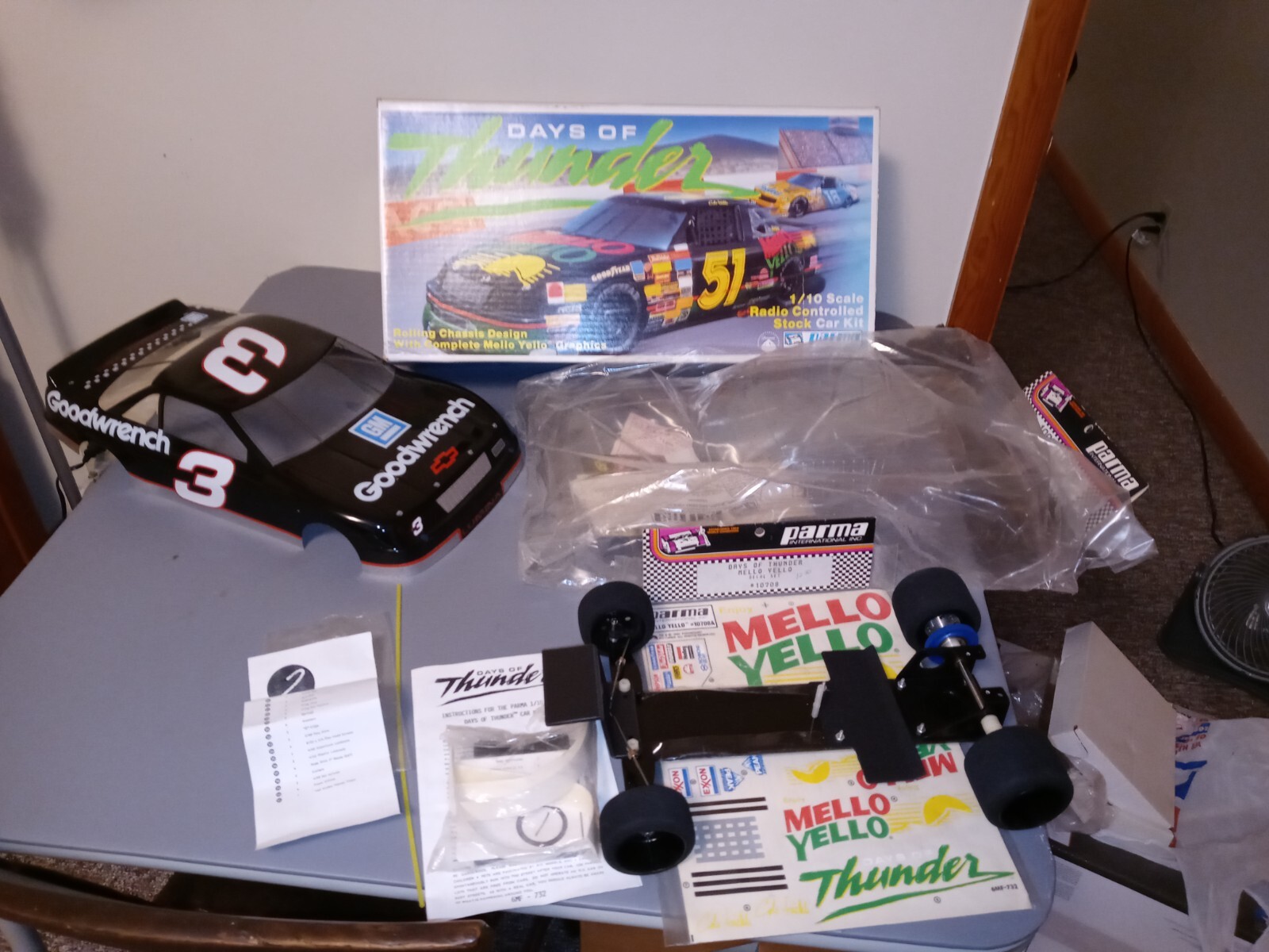 1/10 PARMA DAYS OF THUNDER RC CAR + MANY EXTRAS SHIPPED IN A BULL HEAD ...
