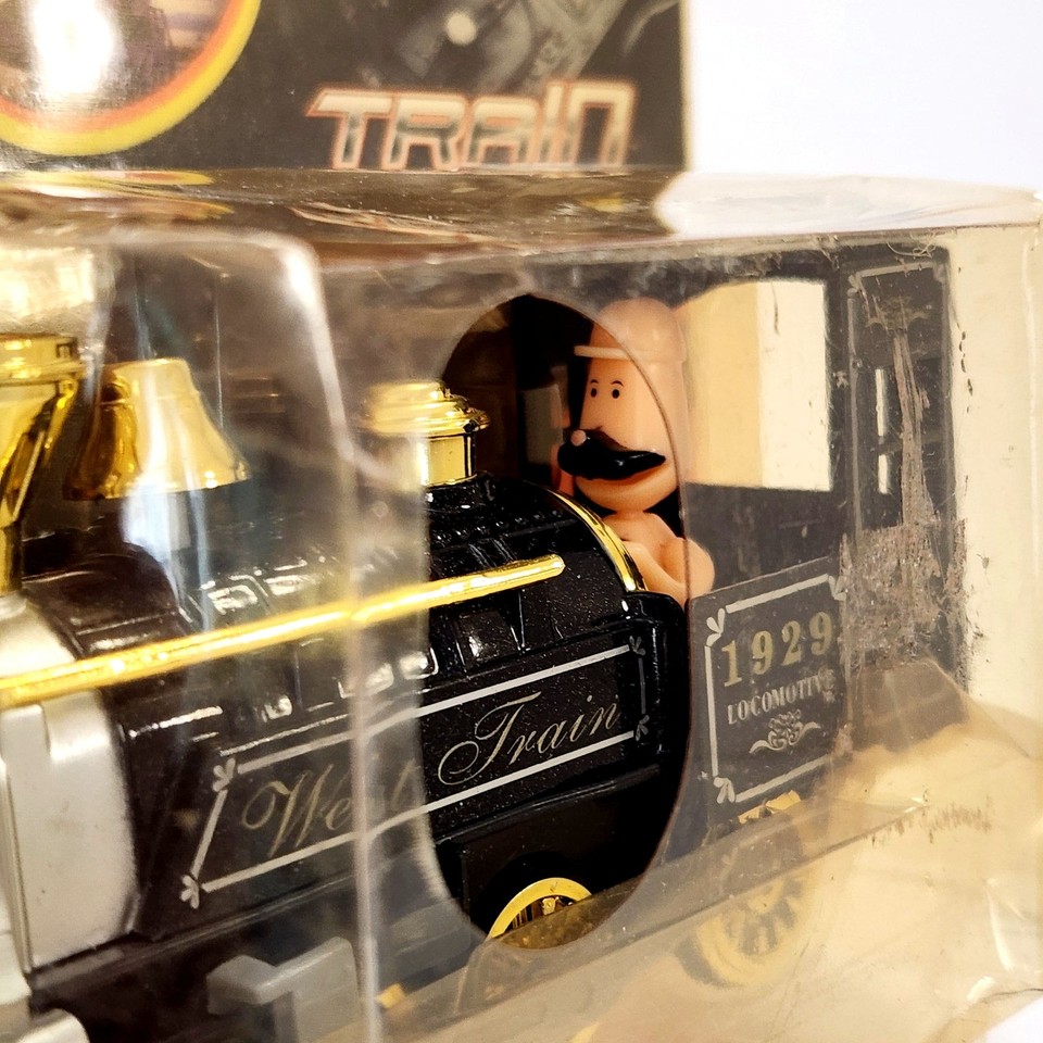 Vintage Style 1929 Locomotive Model NIB | Die-Cast Train w/ Light ...