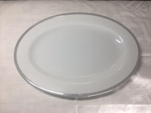 Compton Fine China Classic Dot Pattern Serving Platter Plate Dish 12”x9 ...