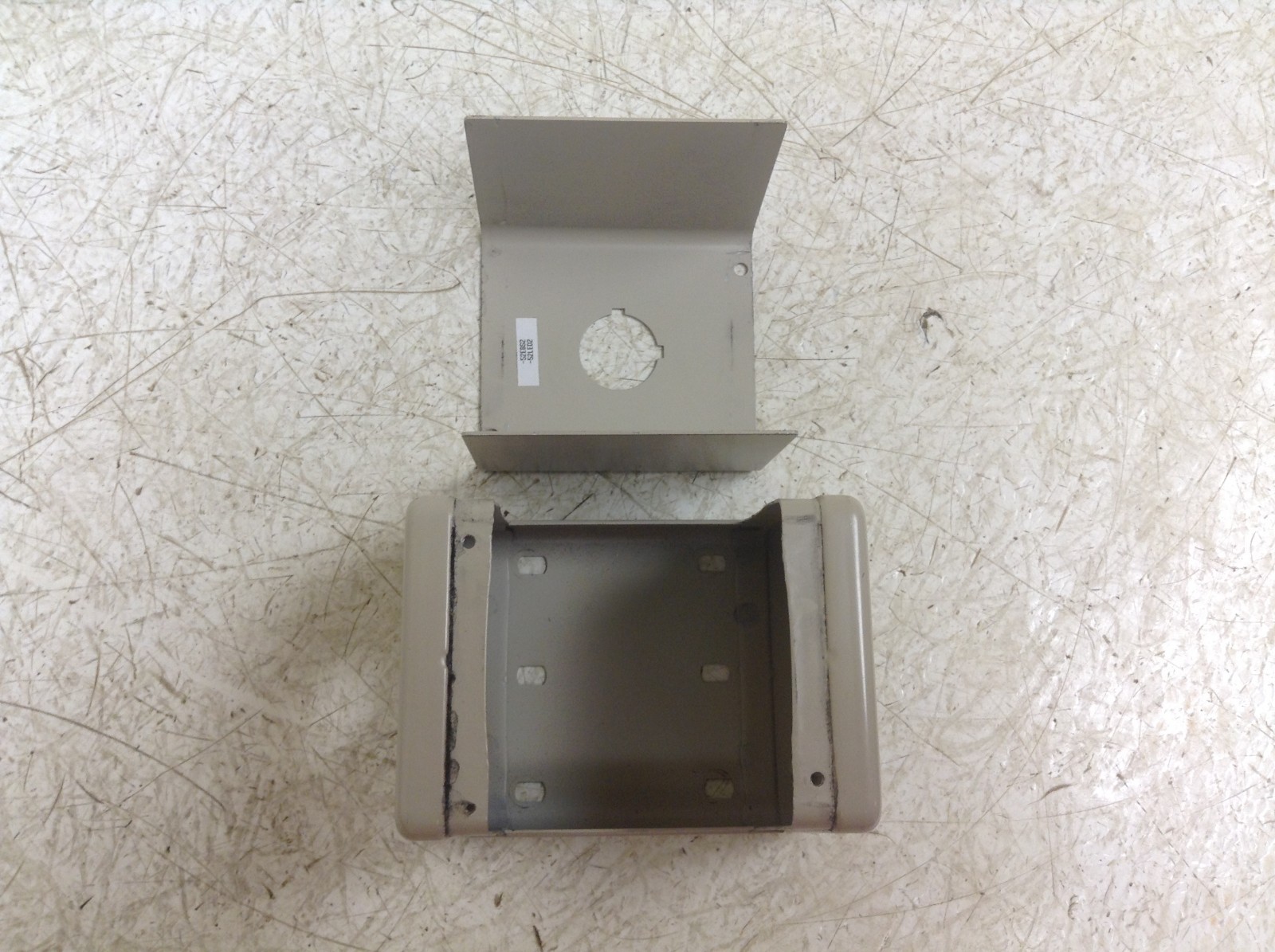 Fuji Electric FE AHX921A Steel 1 Pushbutton Enclosure AHX 921A | eBay