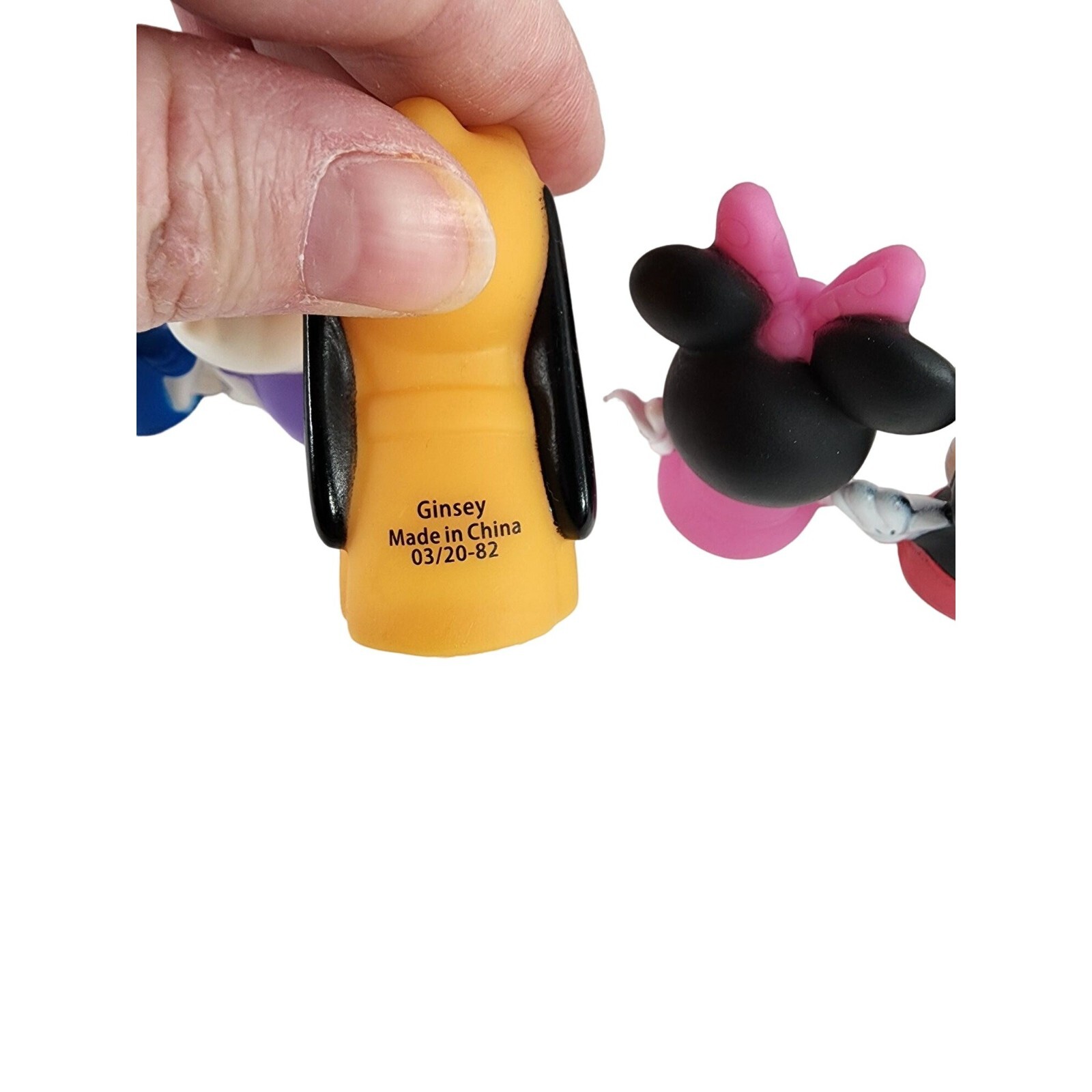 Walt Disney Finger Puppets Mickey & Minnie Mouse Donald & Daisy Duck ...