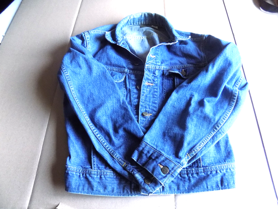 VTG LEE Riders Dark Blue Denim Trucker Jacket Size m women PATD-153438 ...