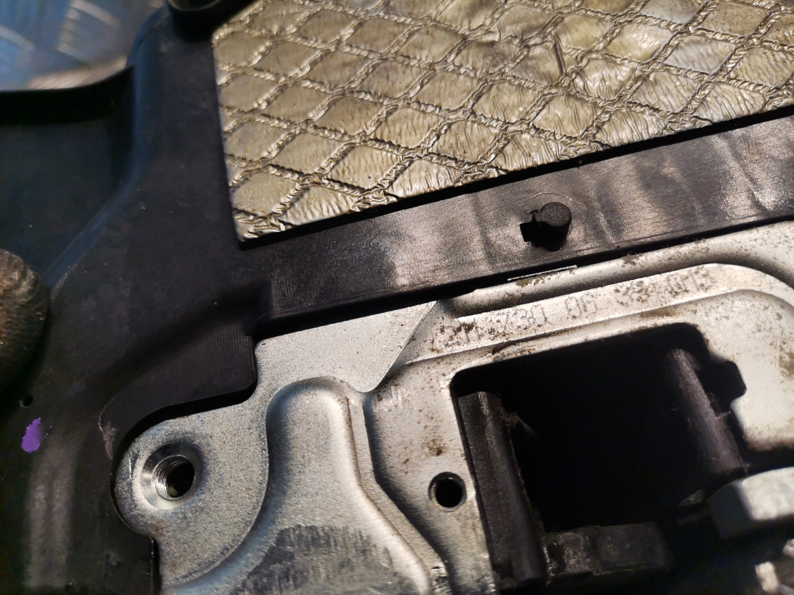 MERCEDES-BENZ W211 E 220 CDI Rear Right Door Lock 2117300635 | eBay