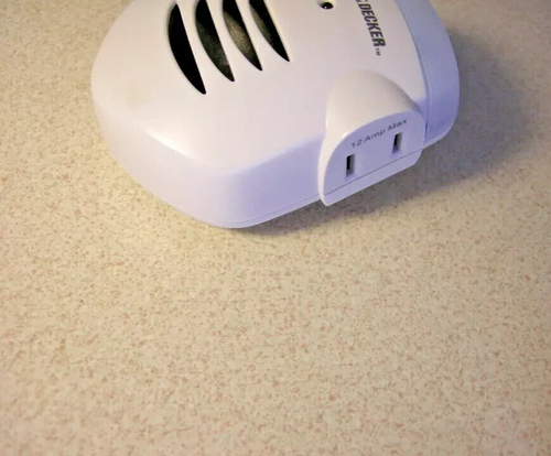 OEM Black & Decker Ultrasonic Pest Control Repellent Keep Away Wall ...