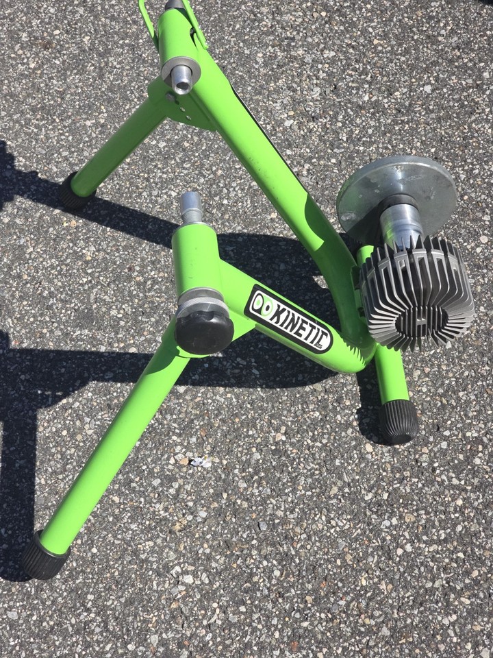 KINETIC by Kurt INDOOR BIKE TRAINER, Smart Cycling Road Machine 501 Rev ...