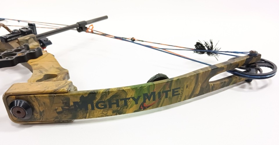 Bowtech Might Mite Right-Handed 60 Lbs 28" Compound Bow W/ Sight & Biscuit 39205 | eBay