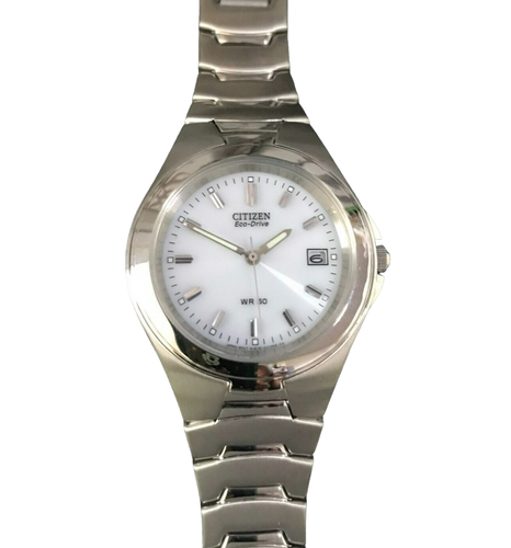 Montre Citizen Eco Drive Date-Just en acier inoxydable argenté BM0530 ...