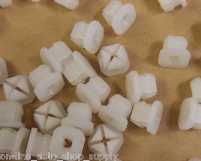 25 Chevrolet White Nylon Headlight Door Bezel Grill Mounting Clips Nut ...