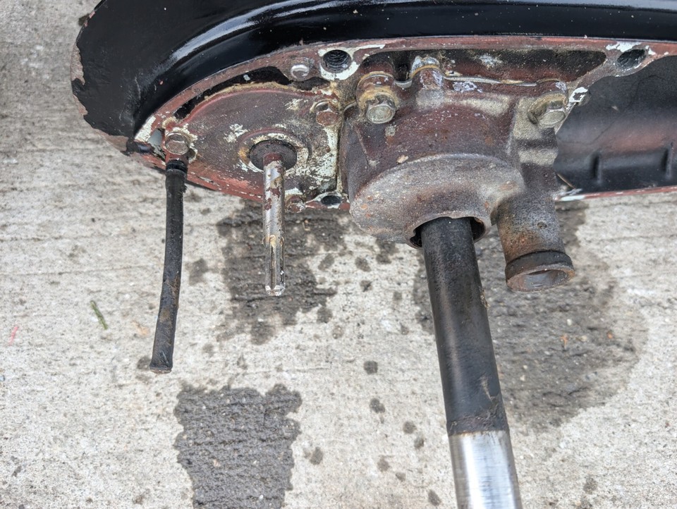 2001 Suzuki DF115 25" Shaft Lower Unit | 4-Stroke | OE | Johnson | 90 ...