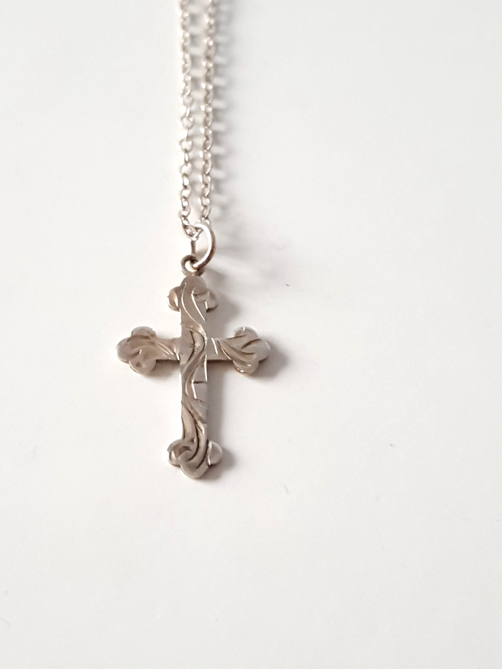 Sterling Silver Beautiful looking Cross Pendant Necklace 1.8g 18" | eBay UK