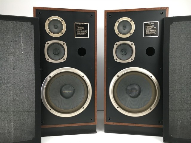 Marantz vintage speakers