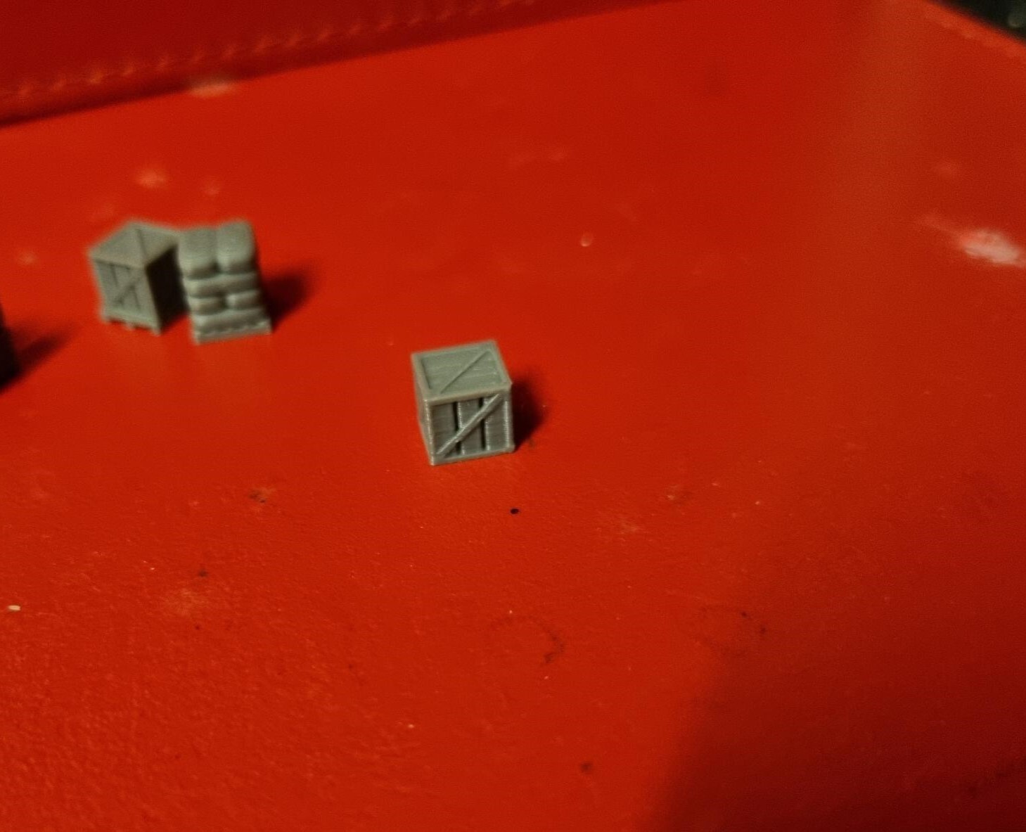 Model Railway N gauge, 1:160 scale Crates Pallets Barrels and Sacks ...