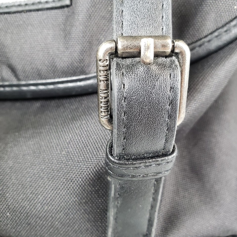 STEVE MADDEN Classic Utility LOGO Backpack/ Laptop Bag Black And White ...