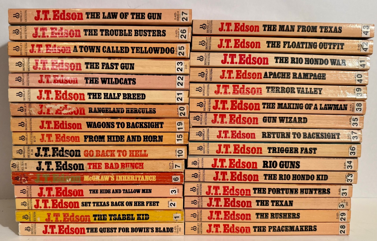 J.T. EDSON - Lot of 31 Paperback Western books : A Floating Outfit ...