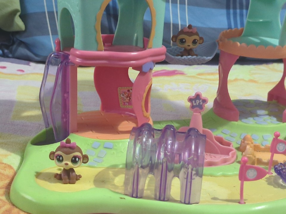 LPS Littlest Pet Shop Whirl Around Playground Swing Slide Tunnel ...