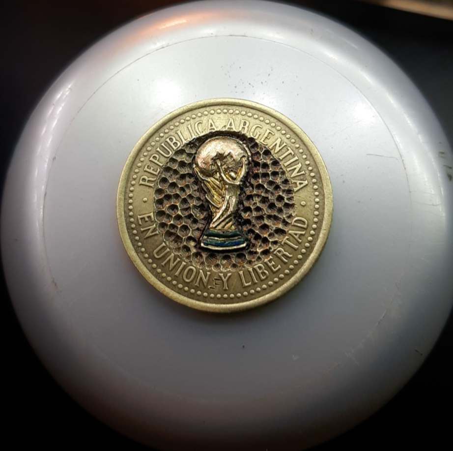 Hand Carved World Cup Coin . Argentine 25 Centavos Original Coin | eBay