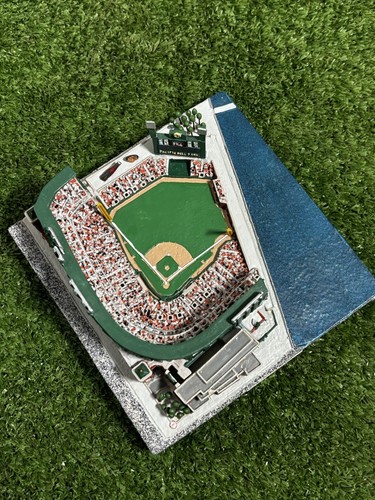 RARE 2000 San Francisco Giants Pacific Bell Park Stadium Guild Statue ...