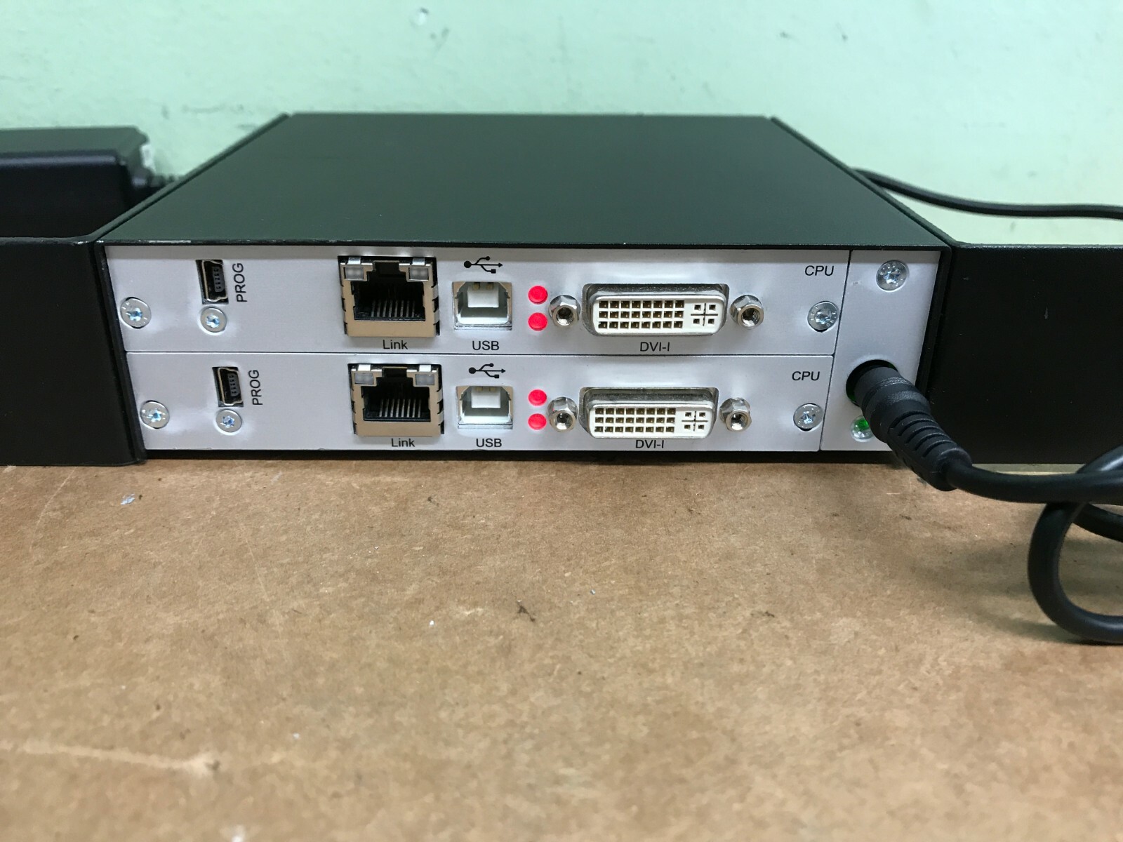 Black Box DKM FX Modular KVM Extender w/ two ACX1MT-VDHID-C Transmitter ...