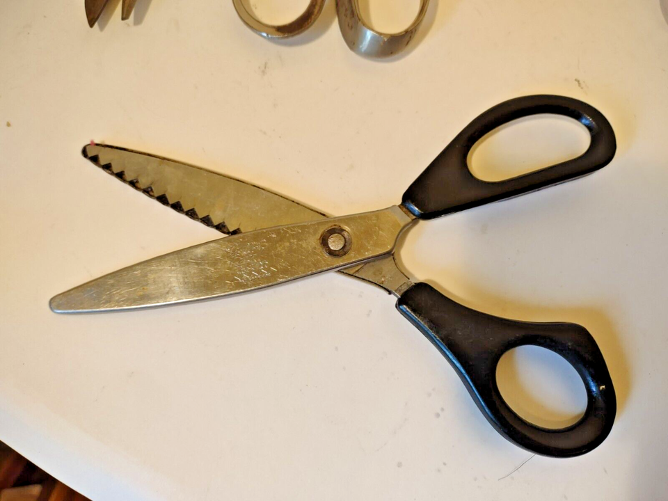 Vintage Sewing Scissors Lot of 6 Wiss, Larkin, Griffon, pinking ...
