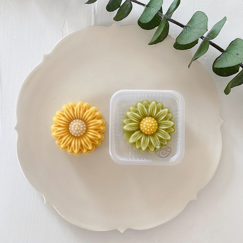 New 50g Daisy Shape Cookie Stamp Flower Mooncake Mold Spring Pastry ...