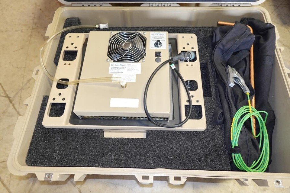 L3 Harris Hawkeye III KU-Band VSAT Terminal / Fly-Away Satellite SATCOM ...