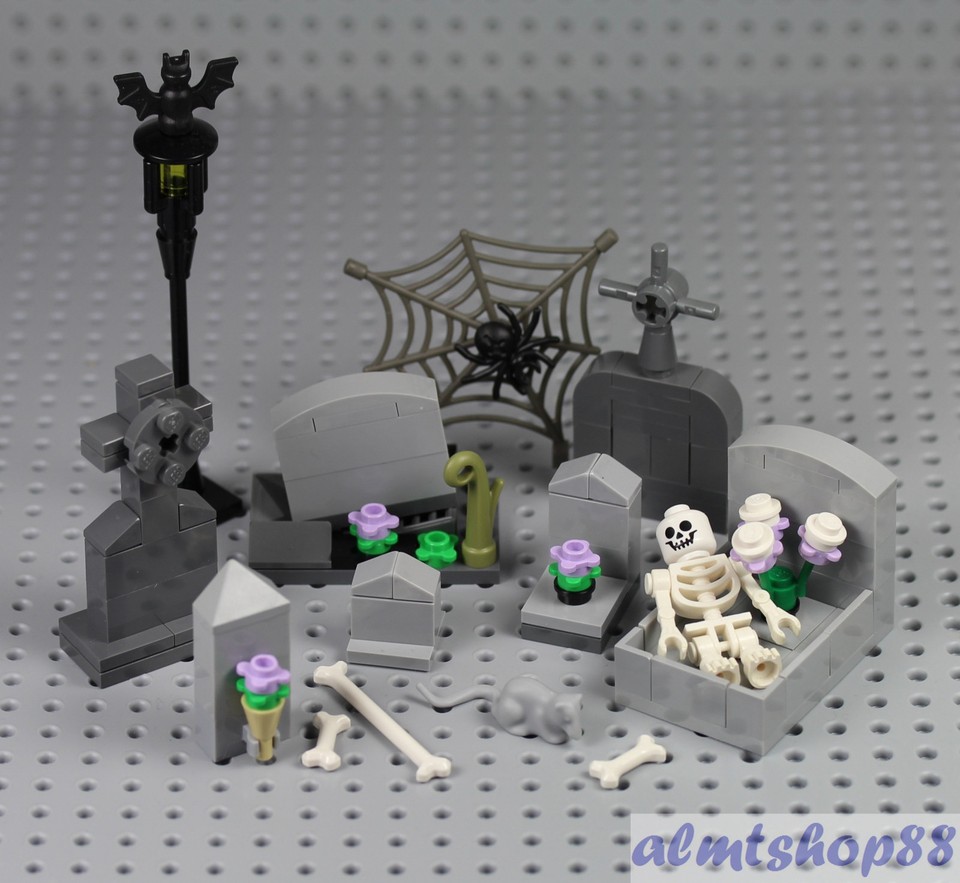 LEGO - Haunted Graveyard Tomb Gravestone - Halloween Spider Skeleton ...