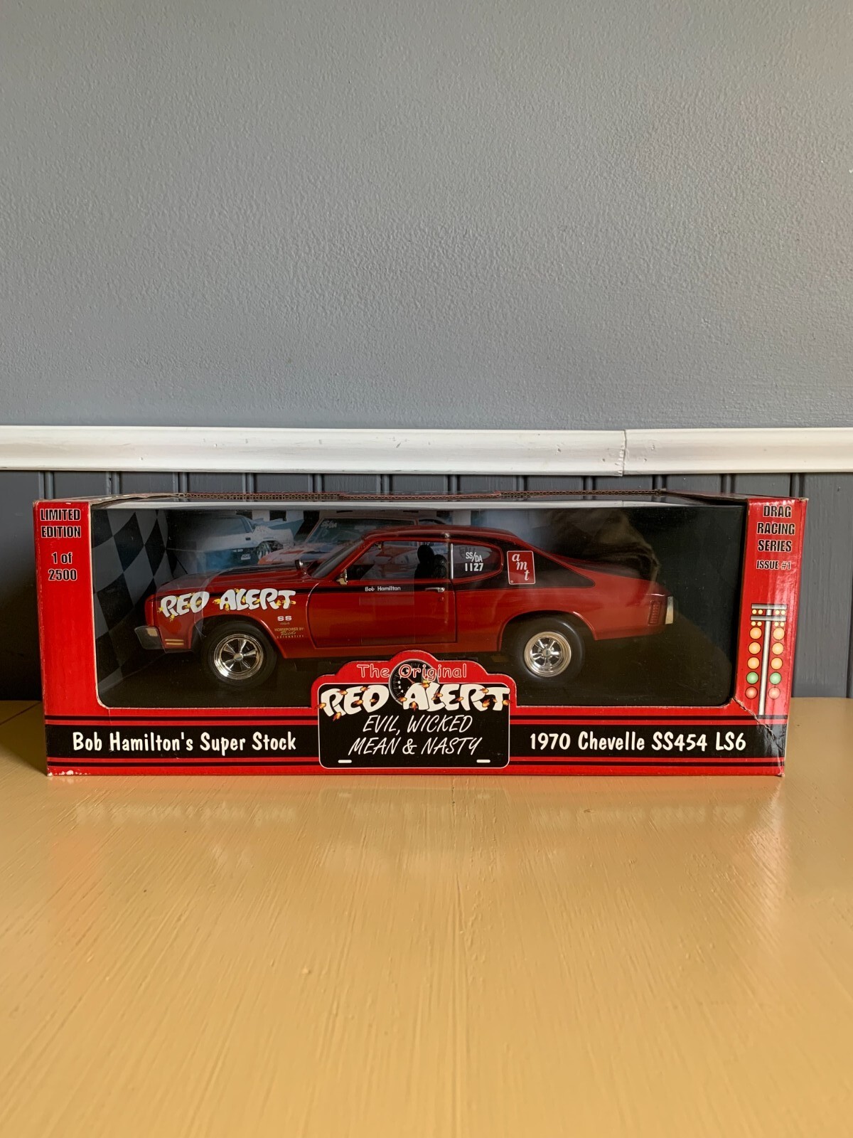 1/18 BOB HAMILTON 1970 CHEVELLE SS454 LS6 1 RED ALLERT ERTL 2500 ...