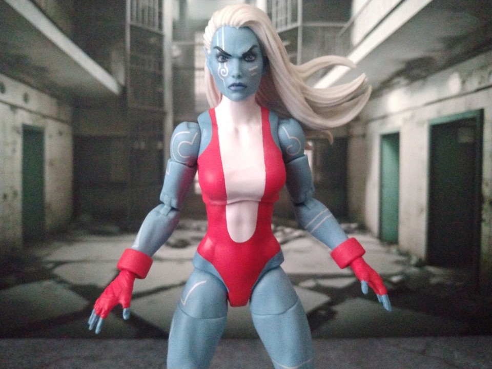 HASBRO MARVEL LEGENDS VOID WAVE NAMORITA | eBay