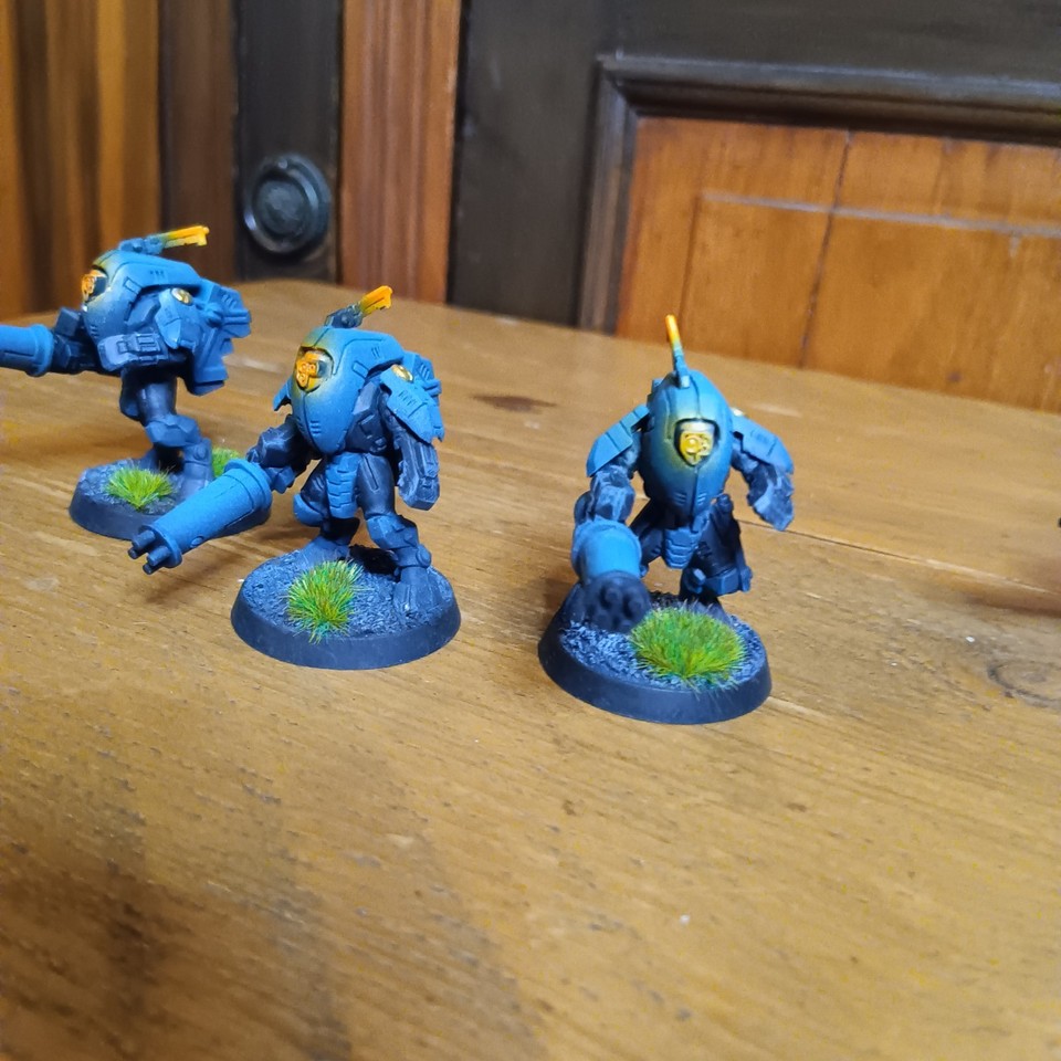 Tau x3 XV-25 Stealth Suits - T'au Empire - Warhammer 40K Games Workshop ...