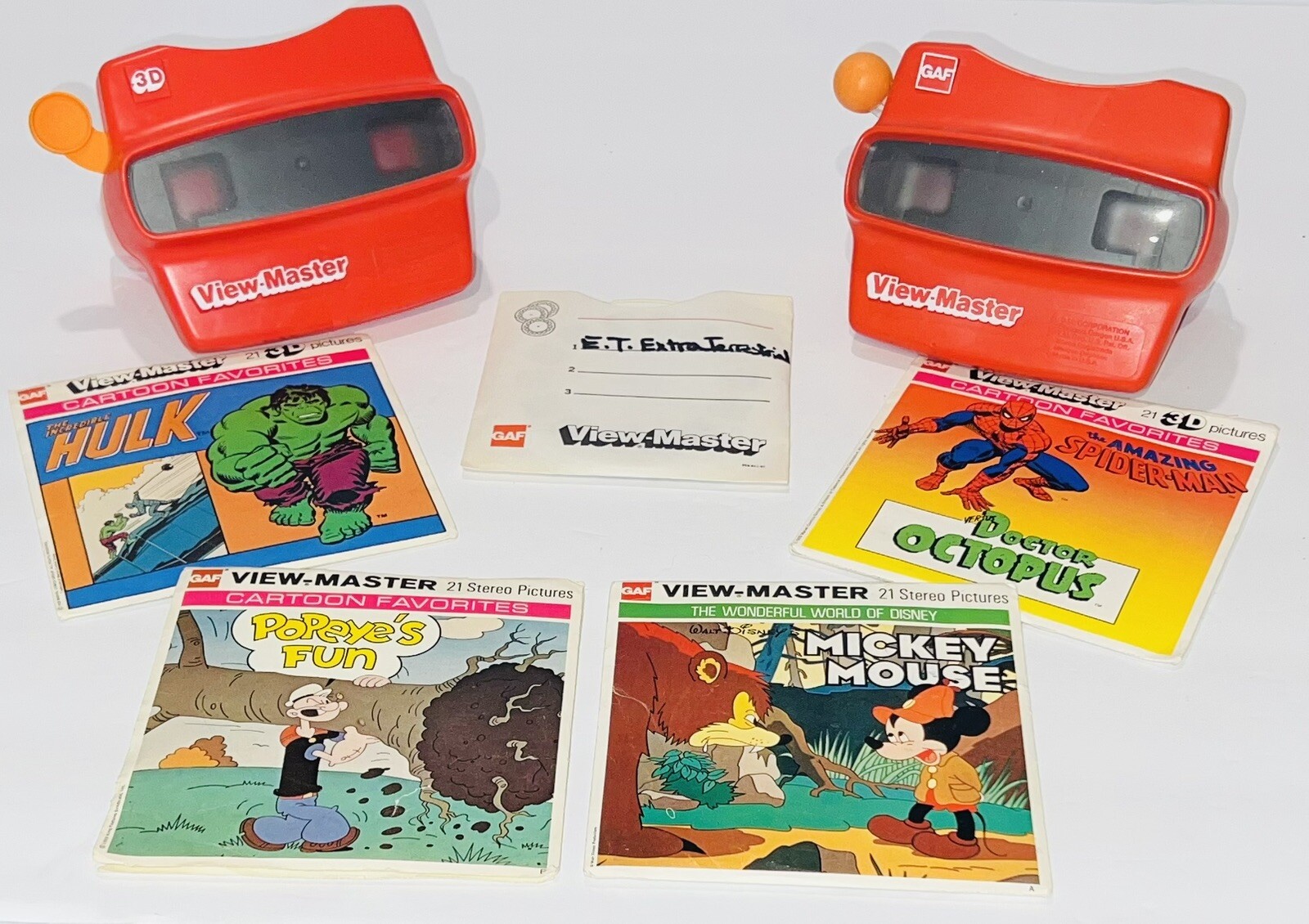 Set of 2 Vintage Red View-Master with Reels Popeye/Hulk/Mickey/Spider ...