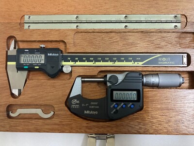 Micrometers - Mitutoyo Digital Micrometer Set