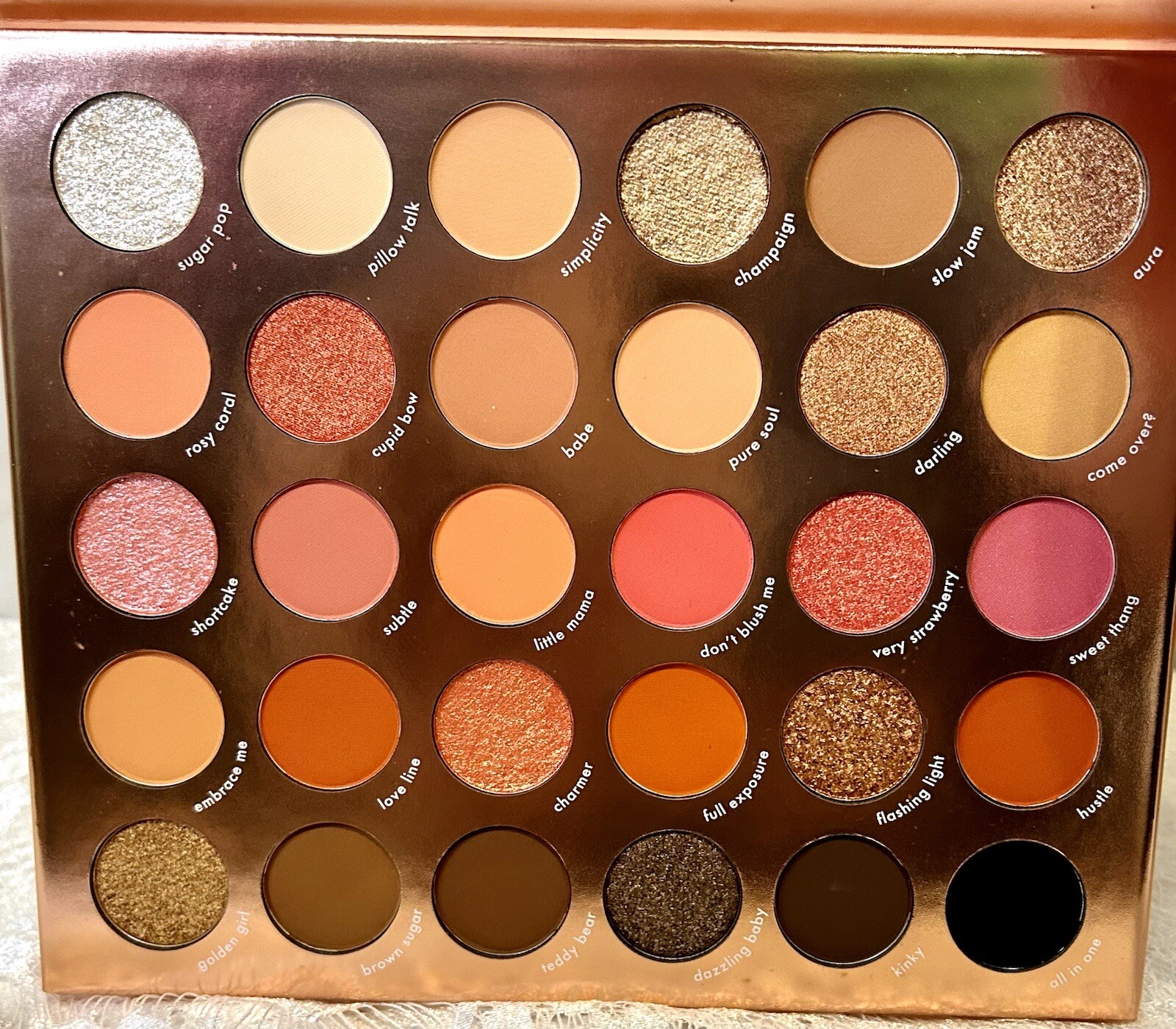 New Kara Duo Beauty Gentle Teaser Eyeshadow Palette | eBay