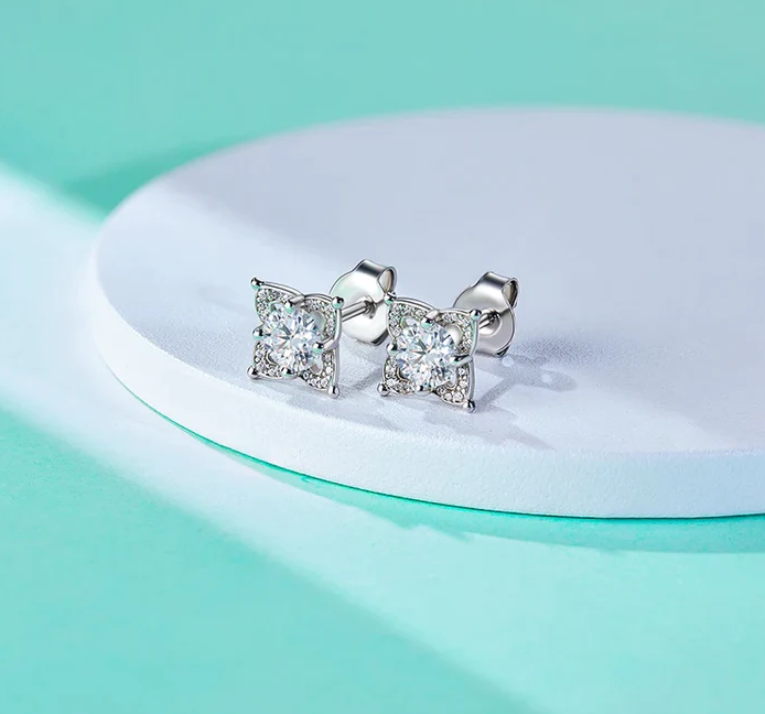 Solid 950 Platinum, Brilliant Cut Moissanites Windmill Flower Stud ...