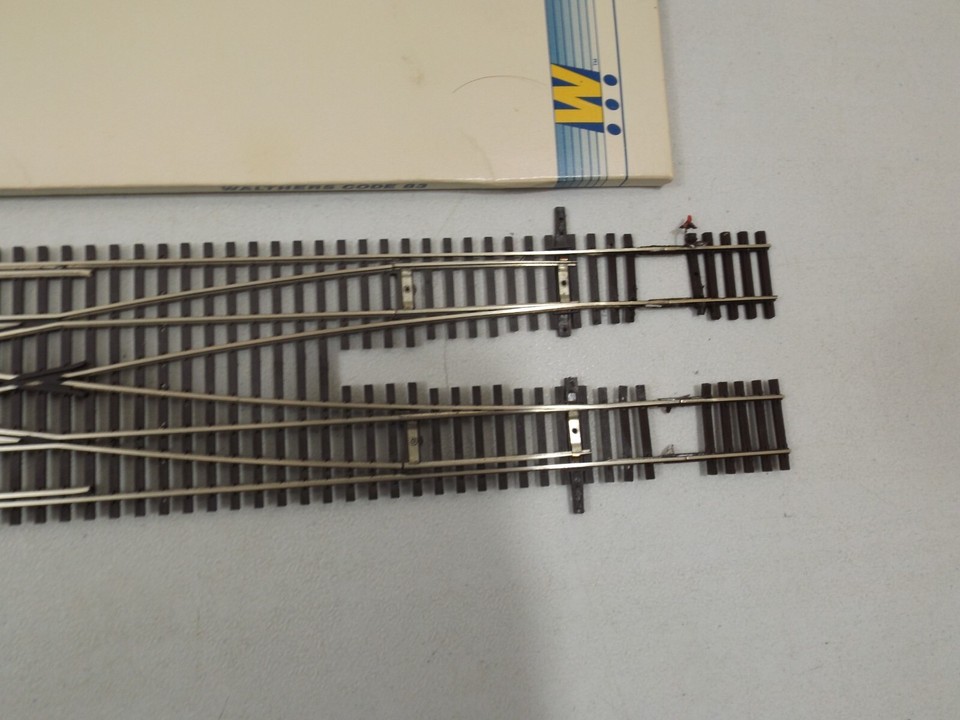 HO Walthers #6 double crossover track in original box | eBay