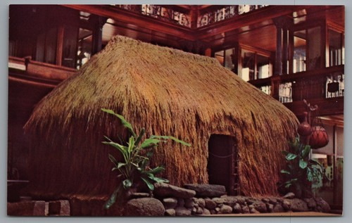 Hololulu HI Bernice Pauahi Bishop Museum Grass House Hawaiian Hall ...
