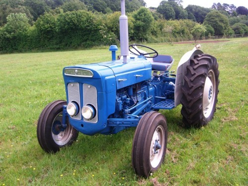 1lt Brushing Enamel Tractor Agricultural paint Ford Son FORDSON BLUE | eBay