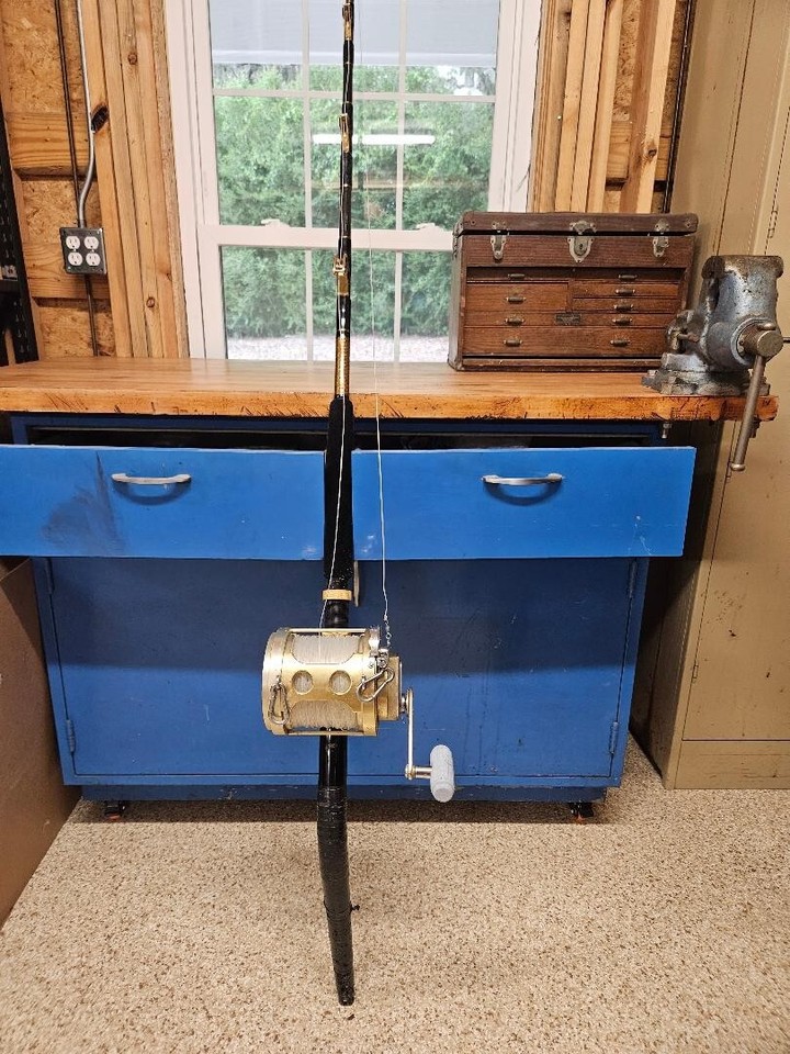 Fin Nor 12A Offshore fishing rod and reel. 130# class bent butt rod w ...