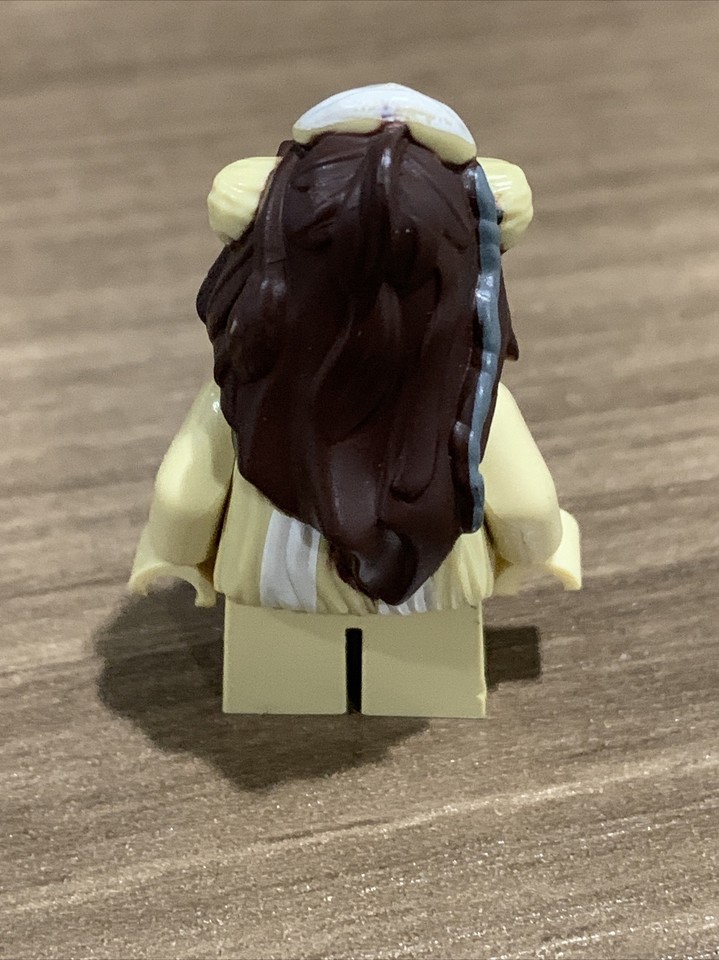 LEGO Star Wars Ewok Logray Minifigure from 2011 Endor set 7956 10236 | eBay